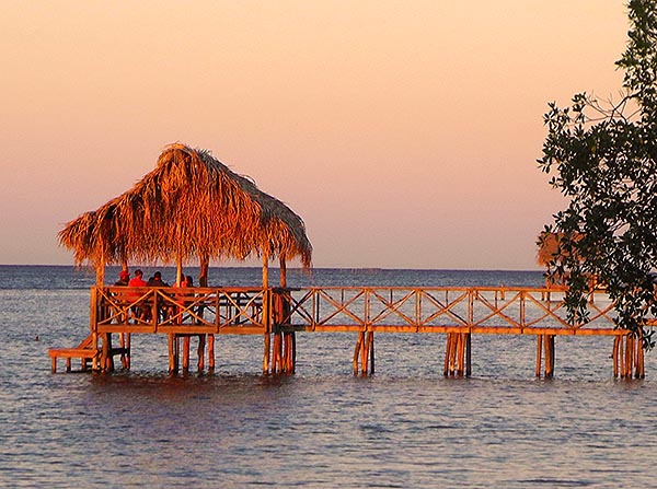 My Roatan - Adventures in Creating Nirvana: touring punta gorda