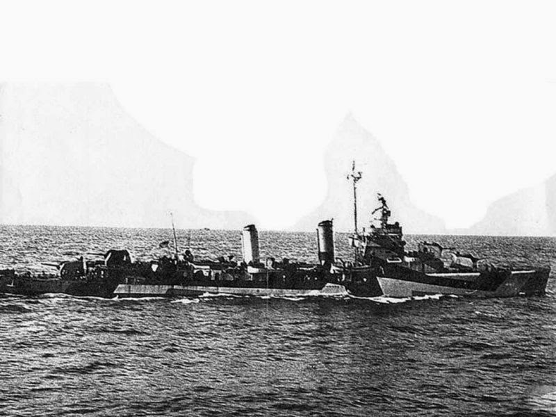 29 March 1944 A.D. USS ERICSSON (DD-440) & USS KEARNY (DD-432) Sink U ...