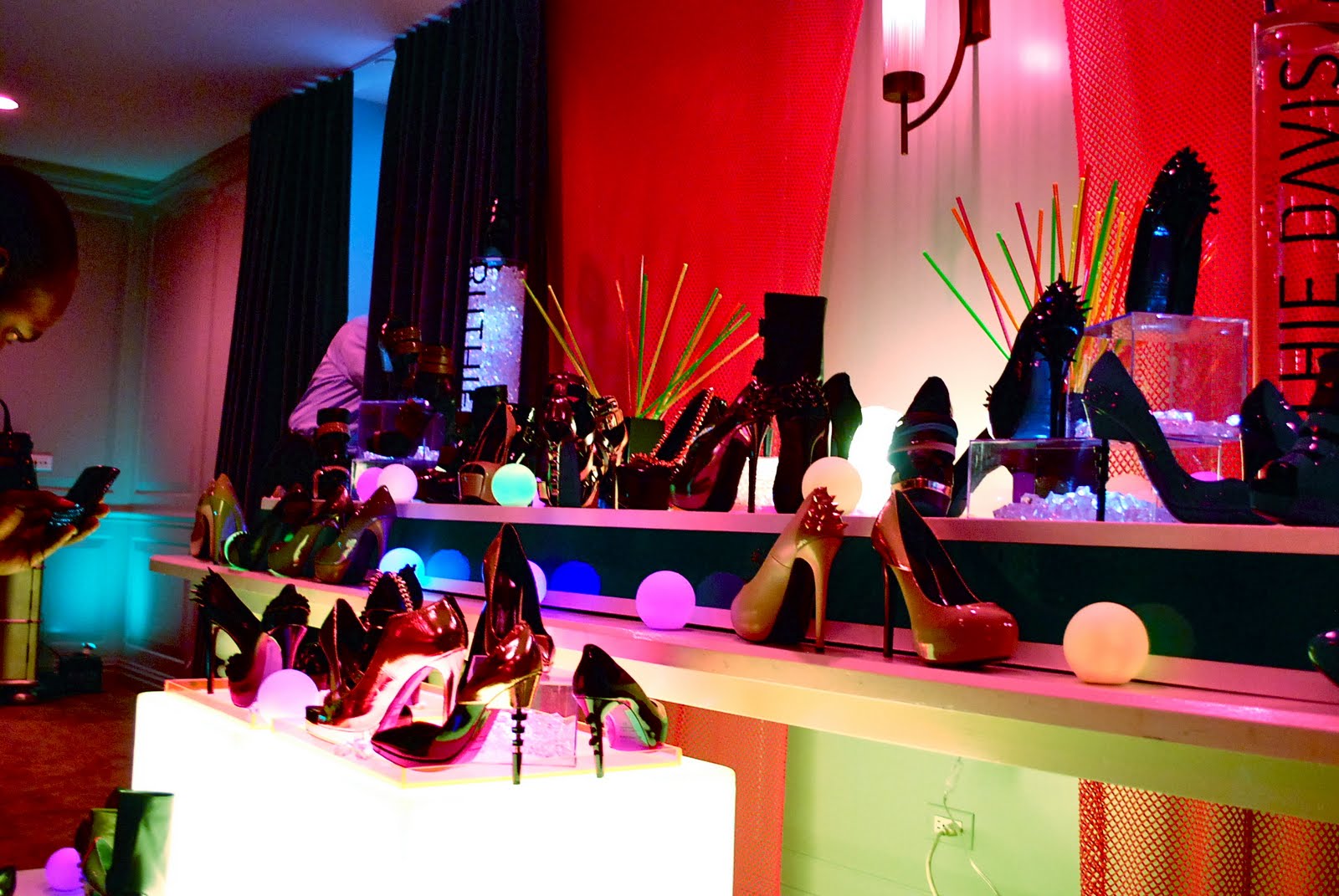 Shawn Rabideau Events and Design: Guest Blogger - Jes Gordon!