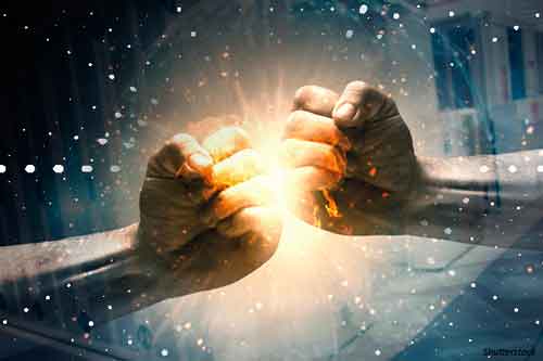 Oracle VirtualBox 5.0 vs VMware Workstation 11 - Virtualización