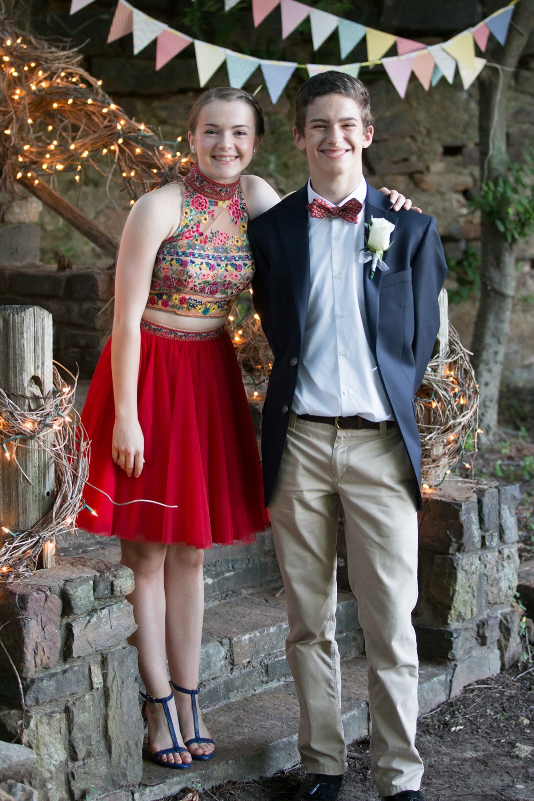 Queenie Eileenie: The Barn Prom!