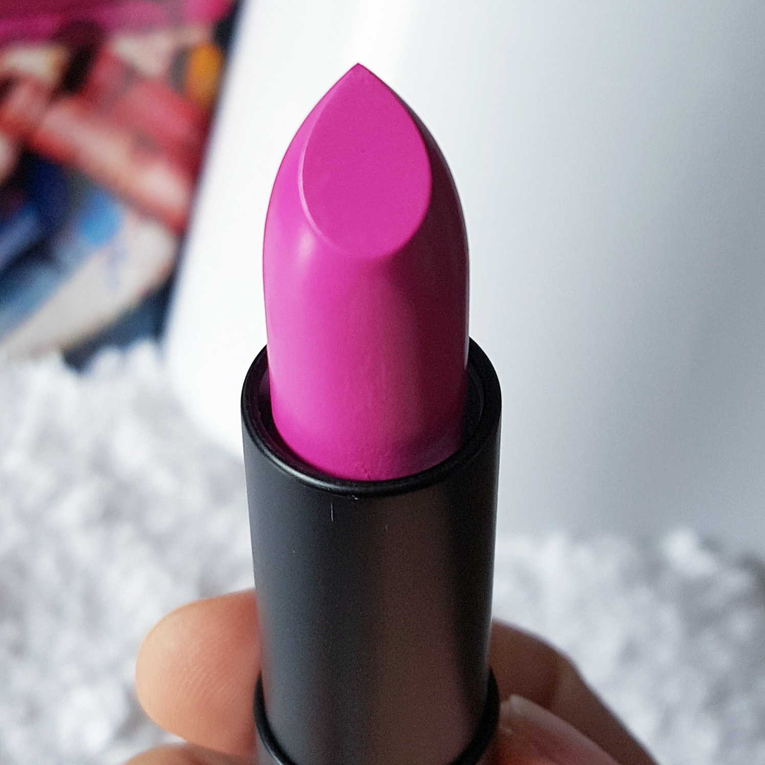RIDZI MAKEUP: NEW MAYBELLINE VIVID MATTE LIPSTICK VIVID 2 NEON PINK ...
