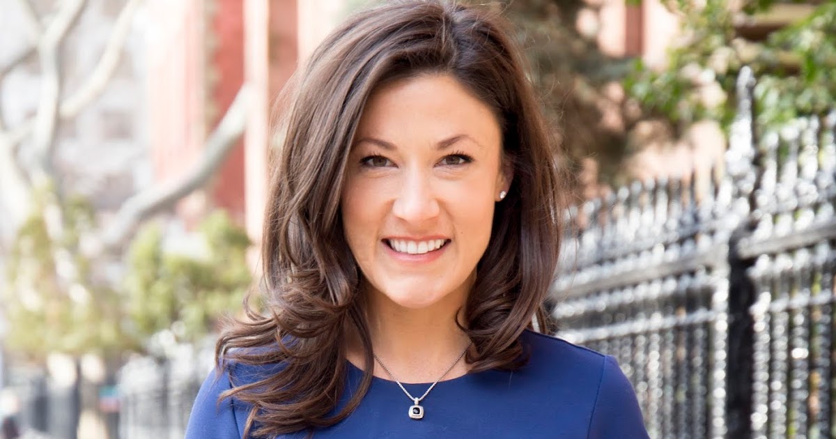 Authoress: Secret Agent Unveiled: AMY STAPP