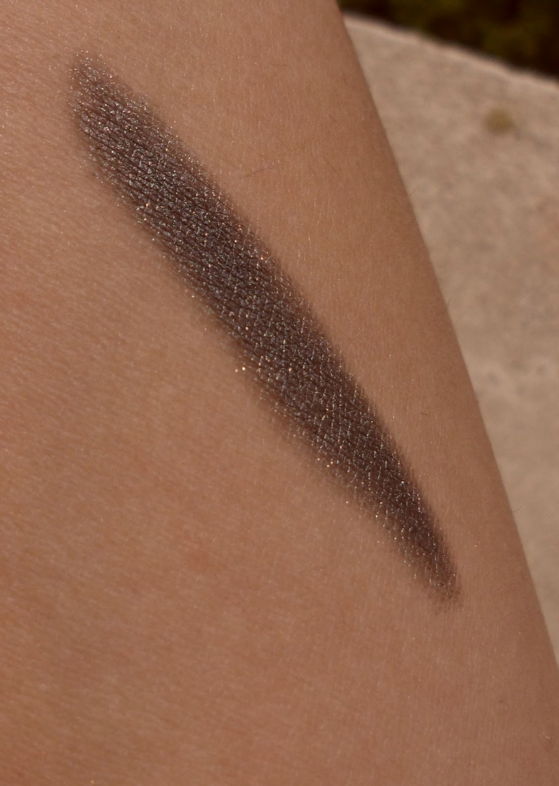 Dark Grey Eye Pencil - Suhrya