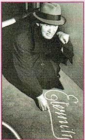 A World Elsewhere: Arthur Stace : Mr Eternity