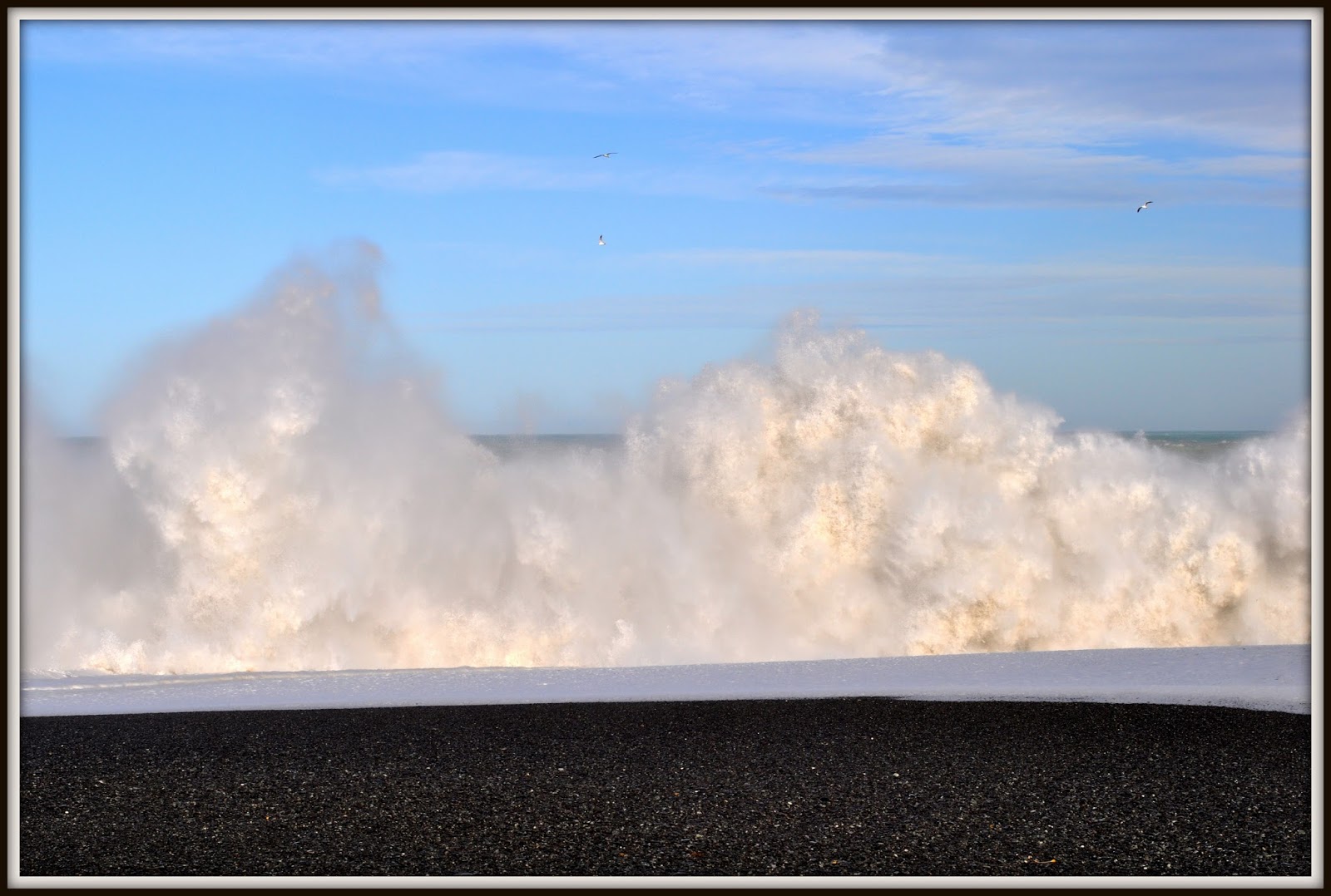 Dutchcorner: Raging waves