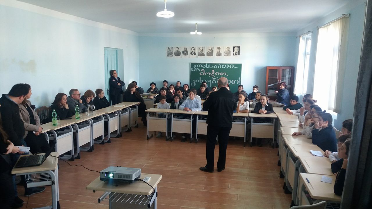 სსიპ ილია ჭავჭავაძის სახელობის ქ ქობულეთის N2 საჯარო სკოლა კლასსაათი