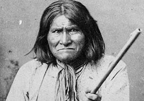 El Informante: Reclama escritor mexicanidad de indio Gerónimo