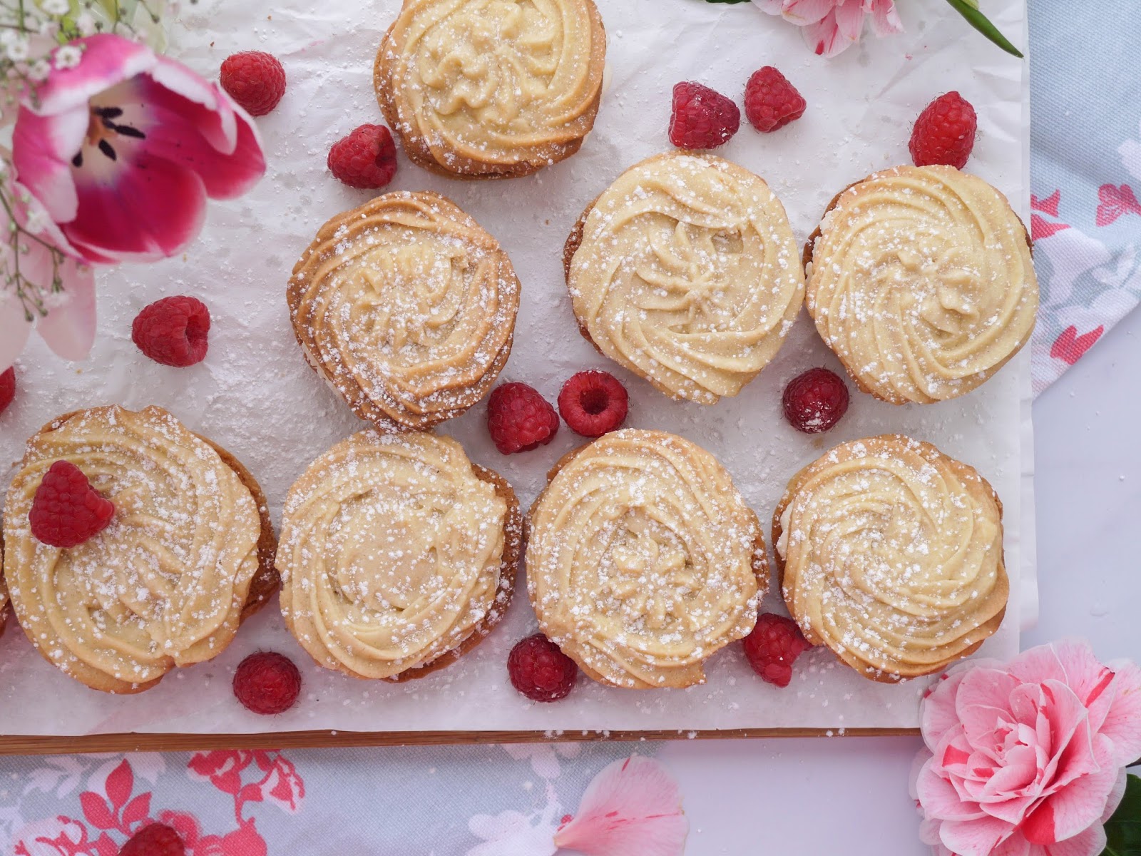 This Muslim Girl Bakes: Viennese Whirls.