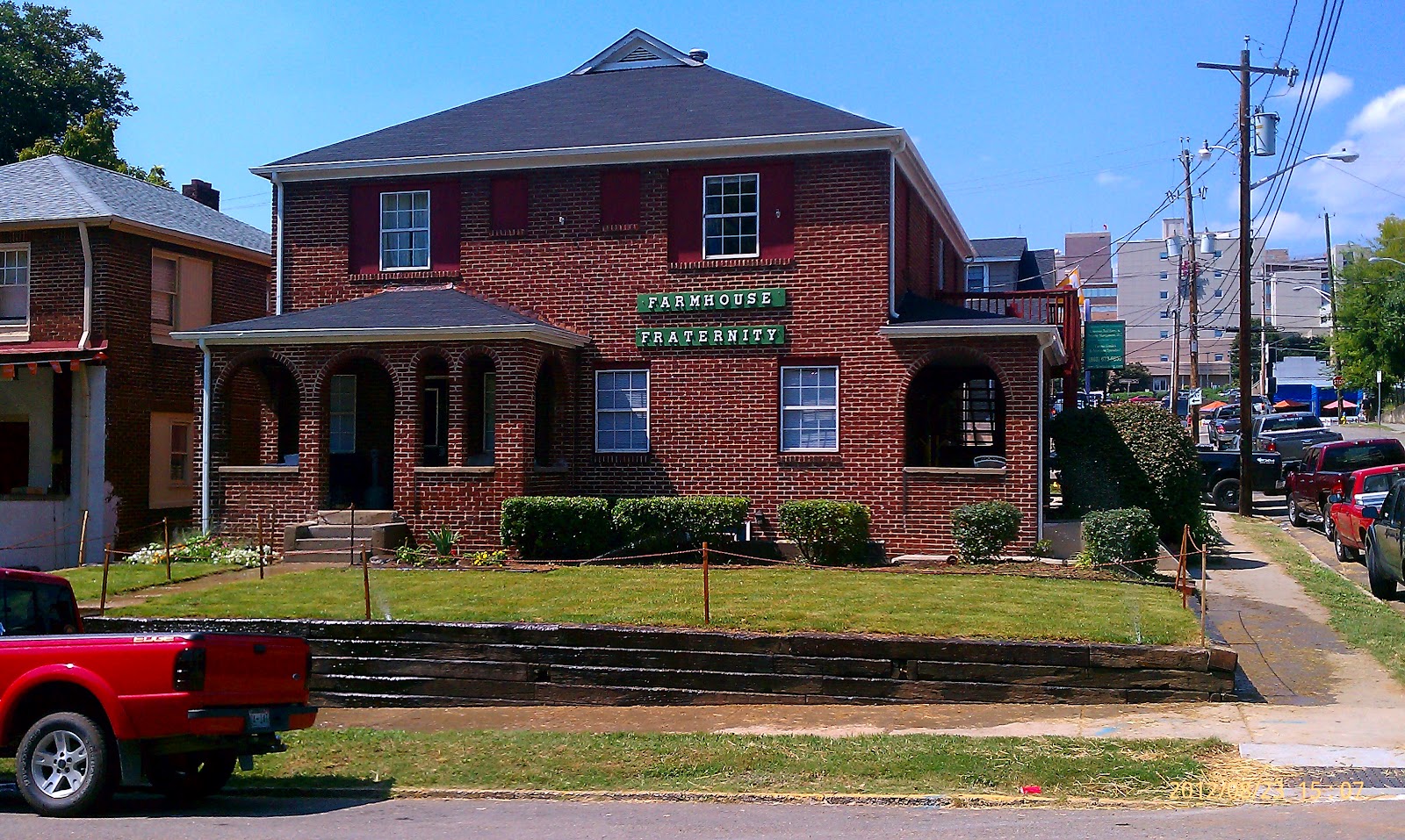 757 (b) Log: Farmhouse Frat