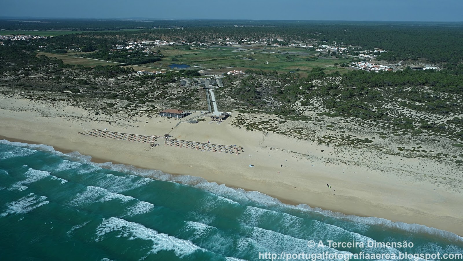 A Terceira Dimensão: Praia do Pêgo