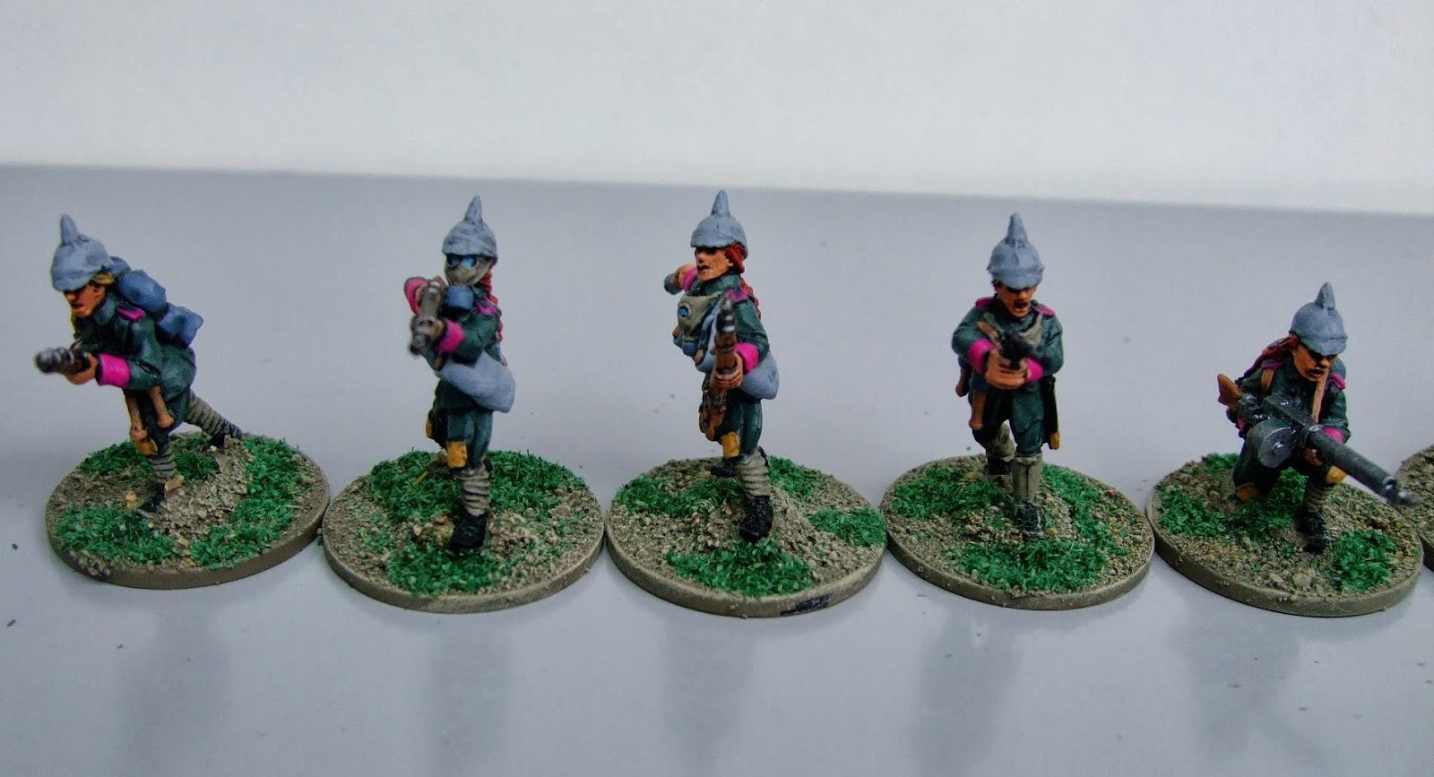 The Angry Lurker: 28mm Victorian Sci-Fi Female Trench Raiders from ...