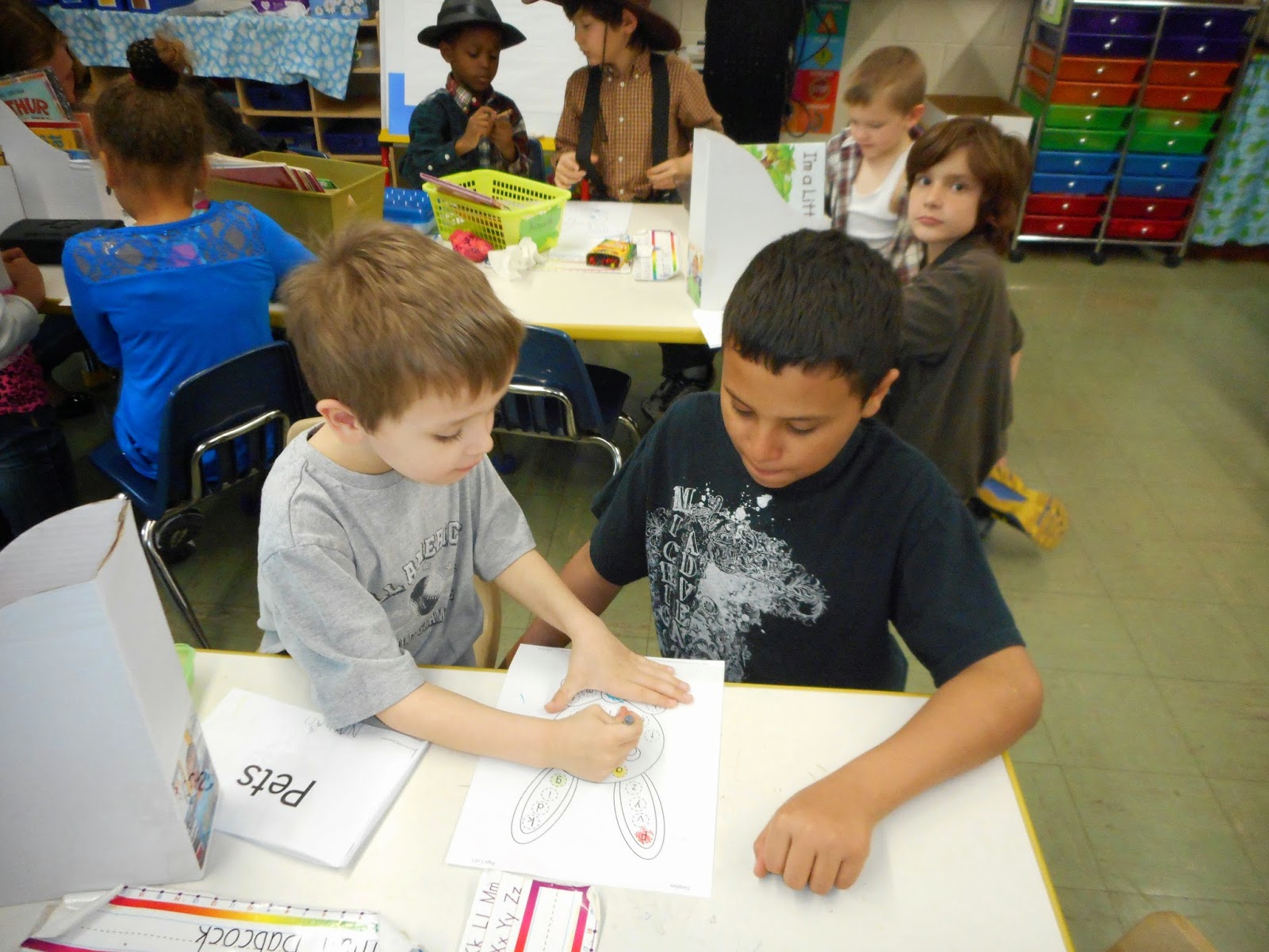 Talking Taylor Schools: BLAIR MOODY ELEMENTARY SCHOOL: Buddies stick ...