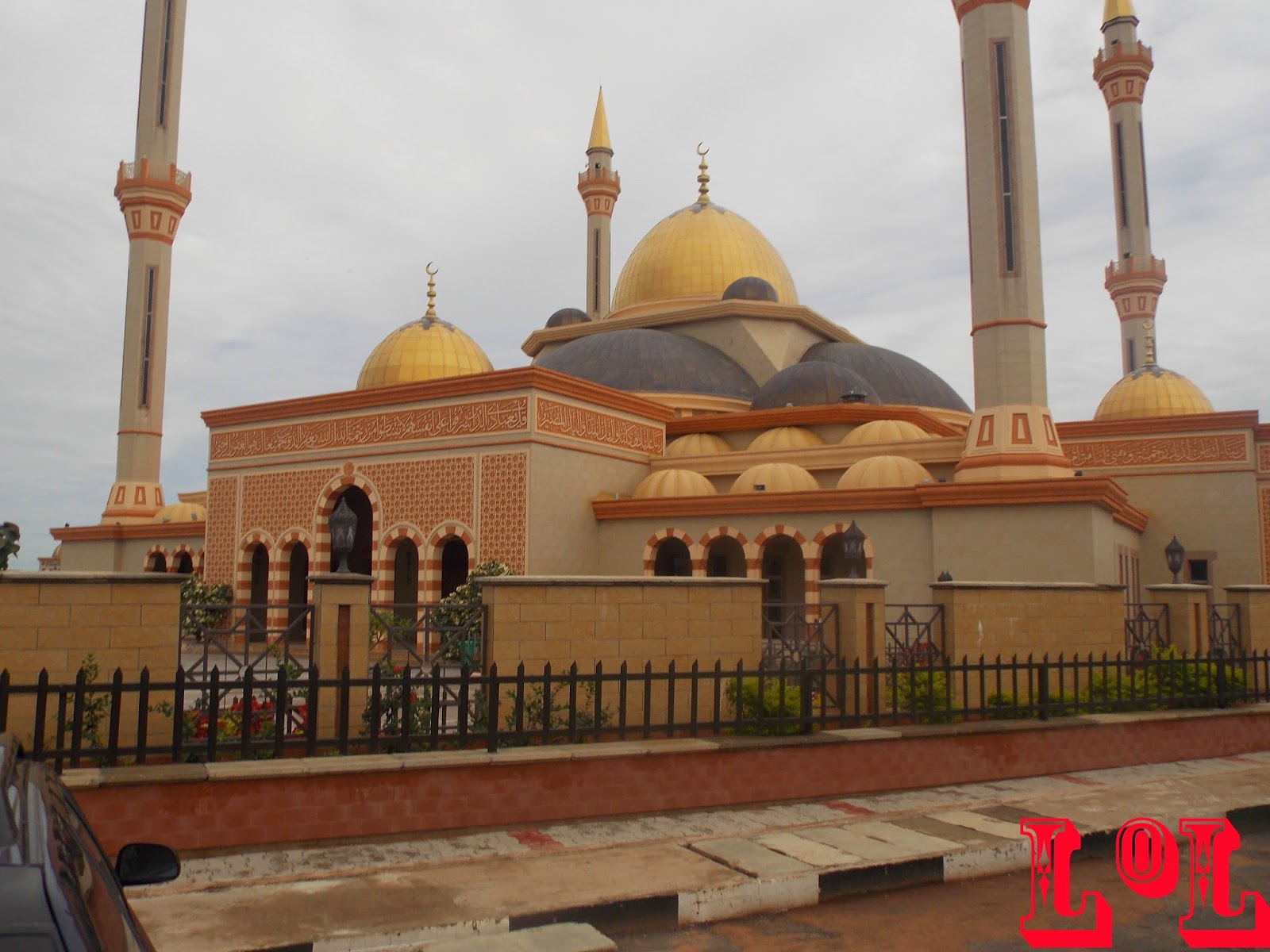 Wonders of Ilorin: Central Mosque of Ilorin | Labyrinths of Lahrah