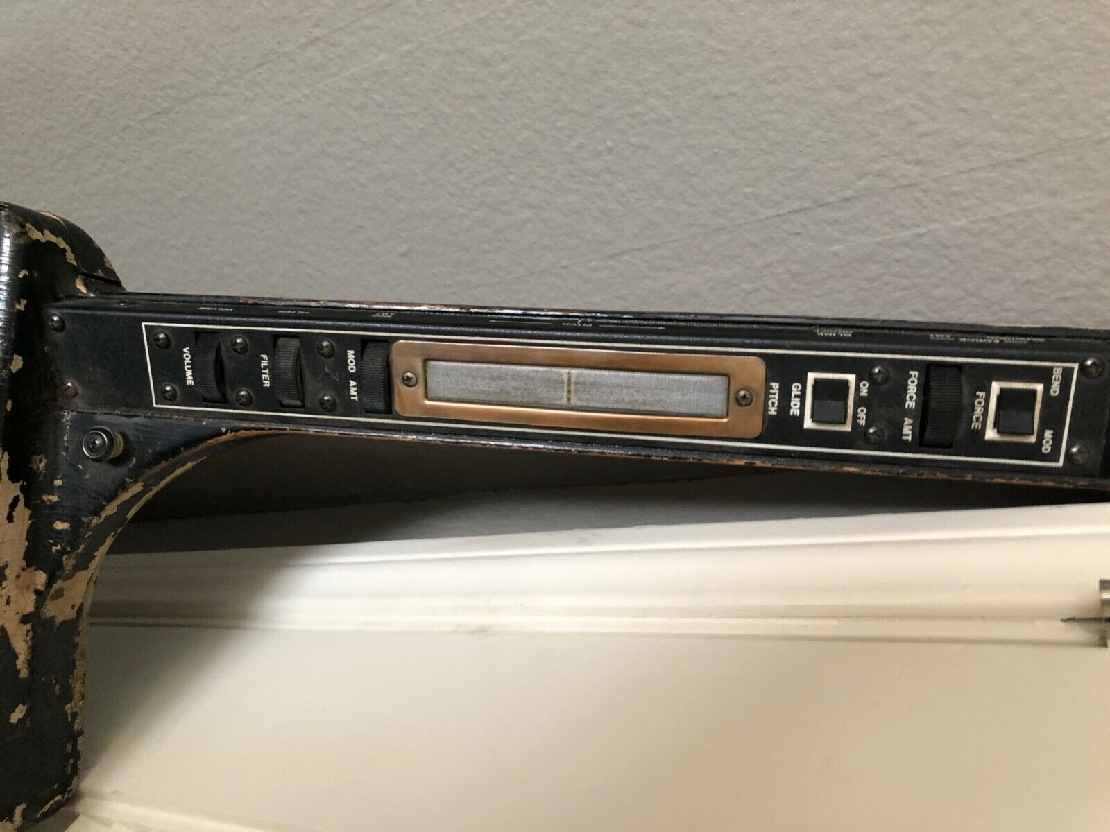 Matrixsynth Moog Liberation Keytar Synthesizer