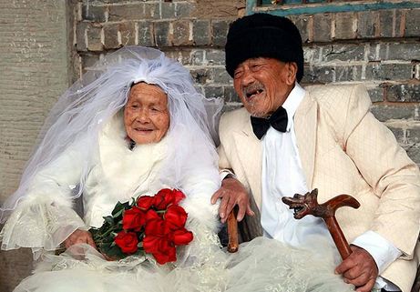 Obehi Okoawo's Blog: Are They The World's Oldest Bride And Groom?
