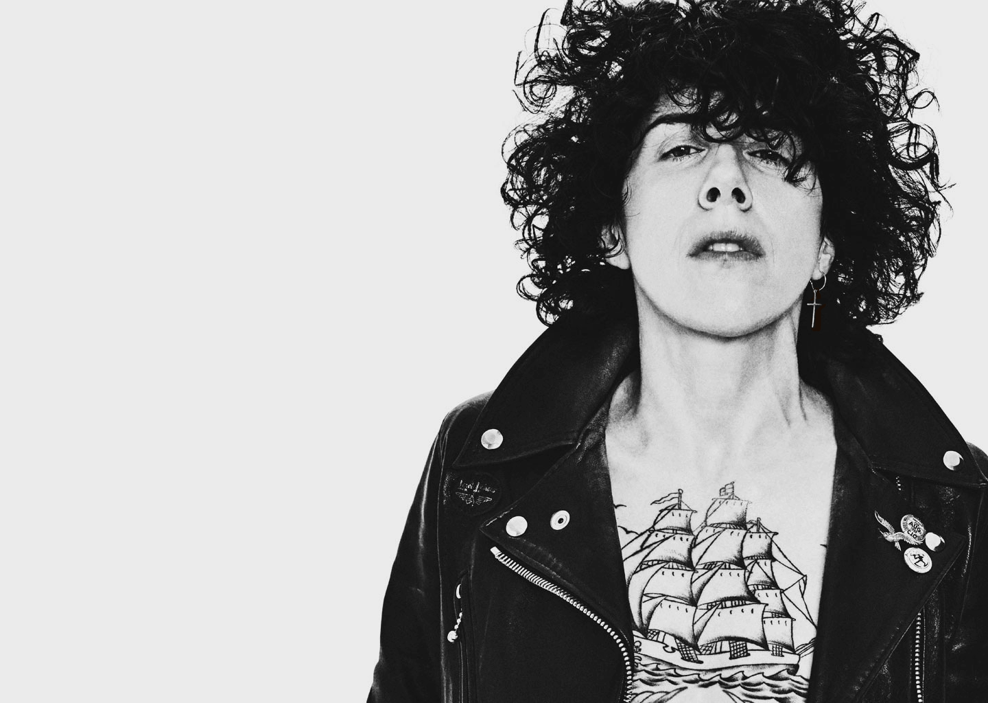 La niña de la libreta: Laura Pergolizzi, confusa y encantadora