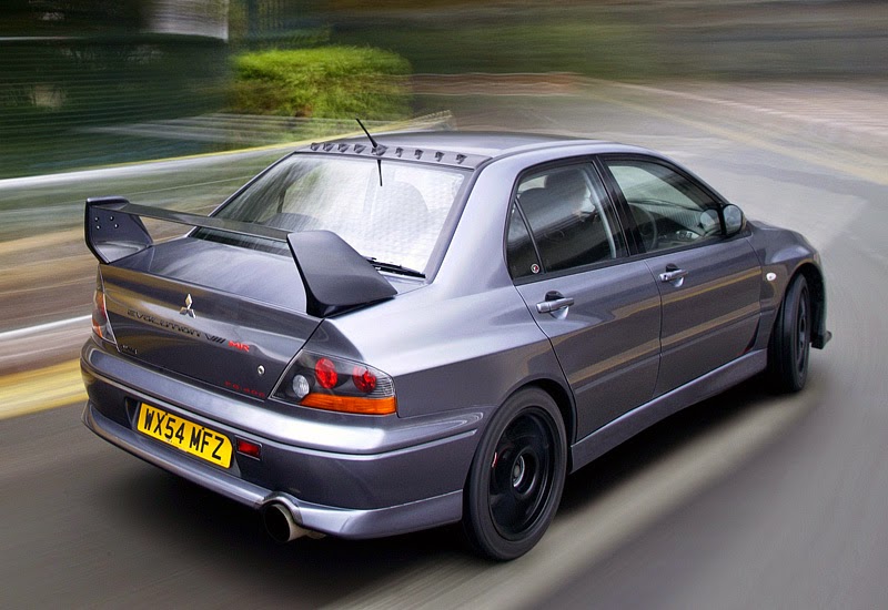 Gambar Mobil Mitsubishi Lancer Evolution VIII MR