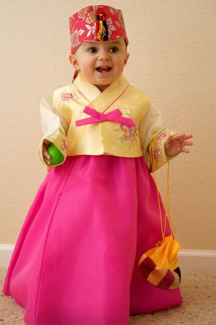 Sœurs de Cendrillon: Hanbok [한복] dan cara memakai otgoreum (pita hanbok)