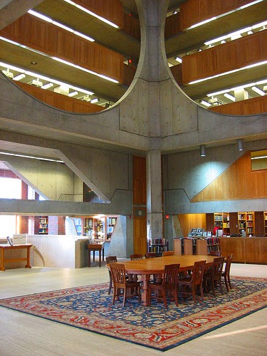 Biblioteca Exeter. Louis Kahn