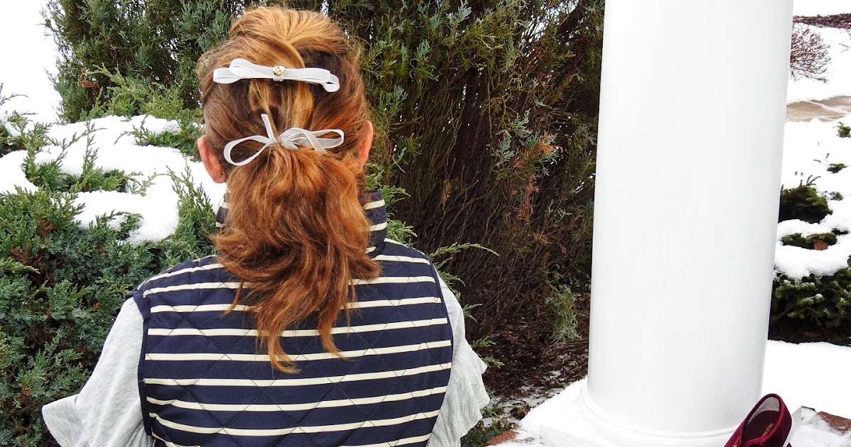 DIY Velvet Bows — The Yellow Spectacles