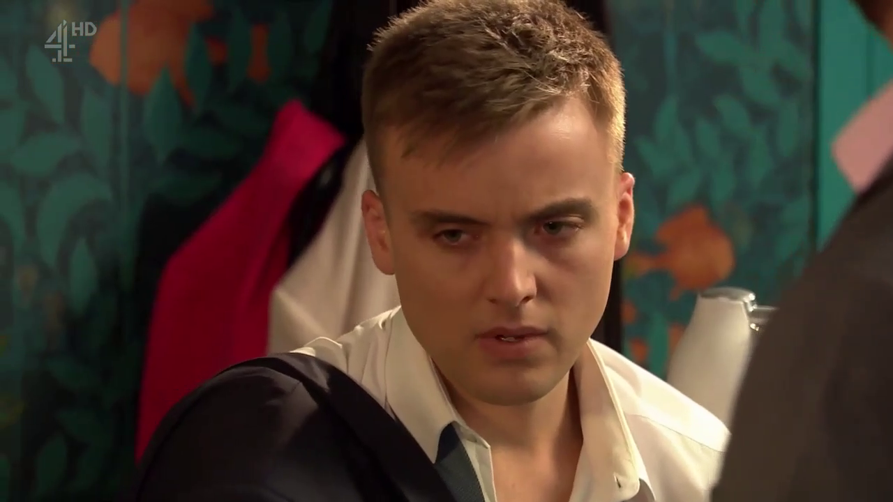 Hollyoaks off the Charts: Parry Glasspool Shirtless/ Harry Secret revealed