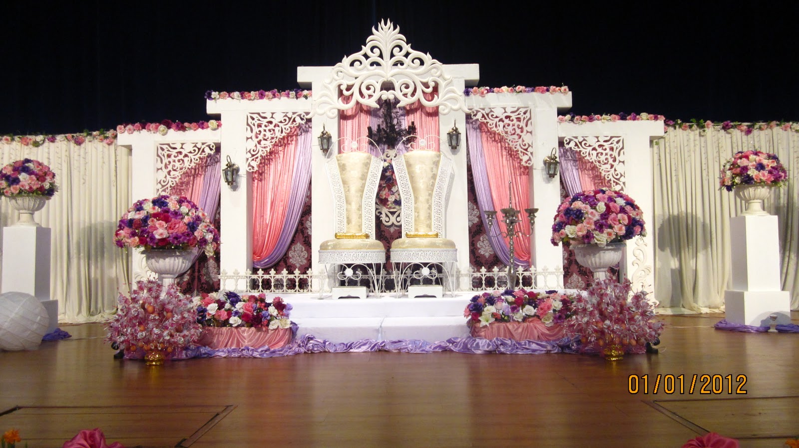 PERMUAFAKATAN KELUARGA TIJAH - AWALUDIN: MAJLIS PERSANDINGAN - DEWAN ...