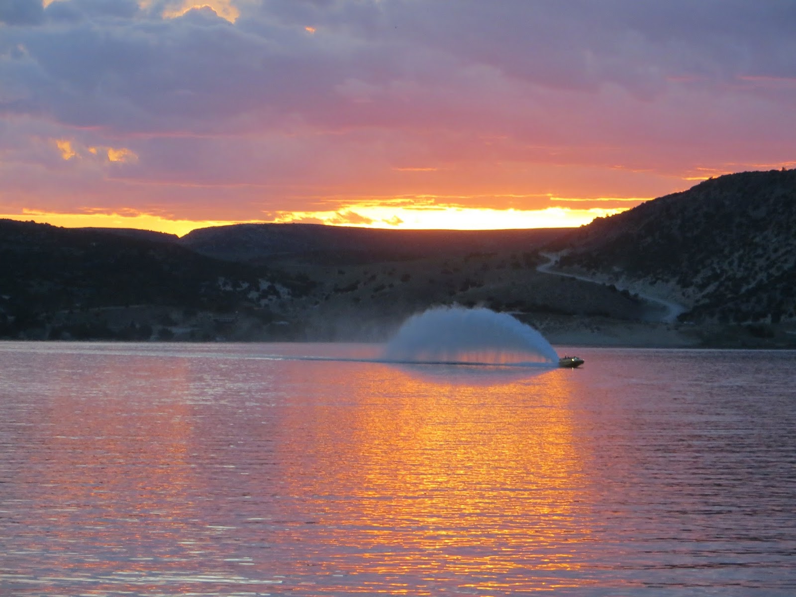 Traveling-U.S.A: Alcova Reservoir