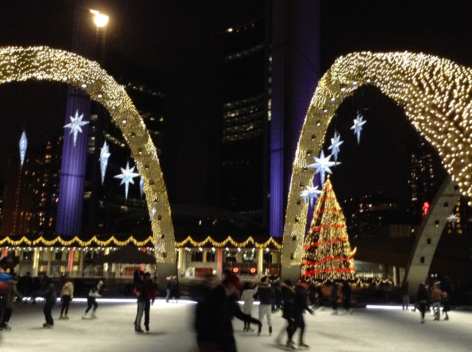 Adventures in PEI and Beyond!: The Cavalcade of Lights at Philip Nathan ...