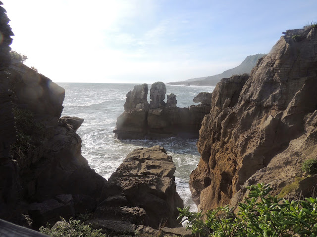THE ROAD TAKEN : Pancake Rocks and Blowholes, Paparoa National Park