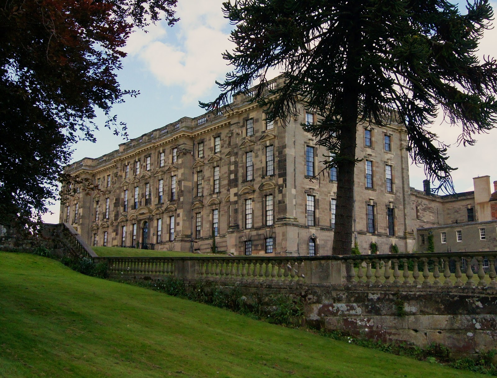 Back Behind The Lens: Stoneleigh Abbey and the visitor that changed ...