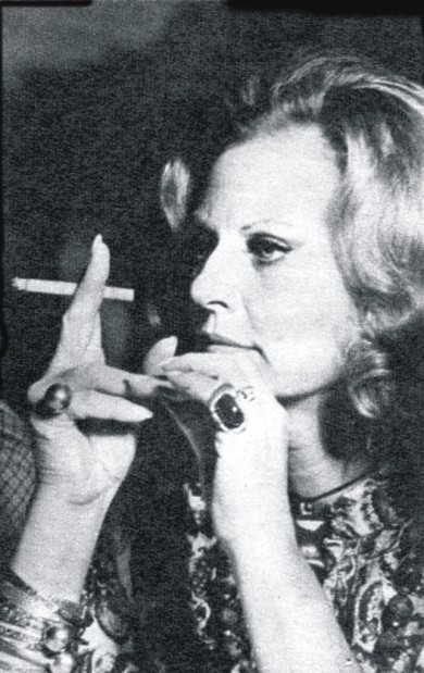 Astros em Revista: ELIZABETH HARTMANN A FRAULEIN DOS PAMPAS BRILHA EM SAMPA