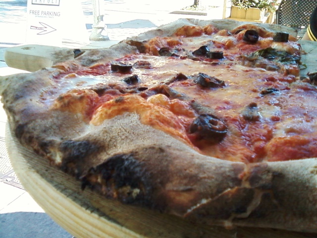 FRIED CHICKEN LIPS: Sapori di Napoli - Updated