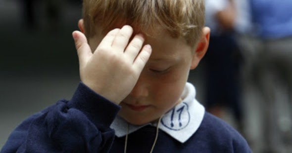 Catholic Prayers: WHY DO CATHOLICS CROSS THEIR FOREHEAD, LIPS, HEART AT ...