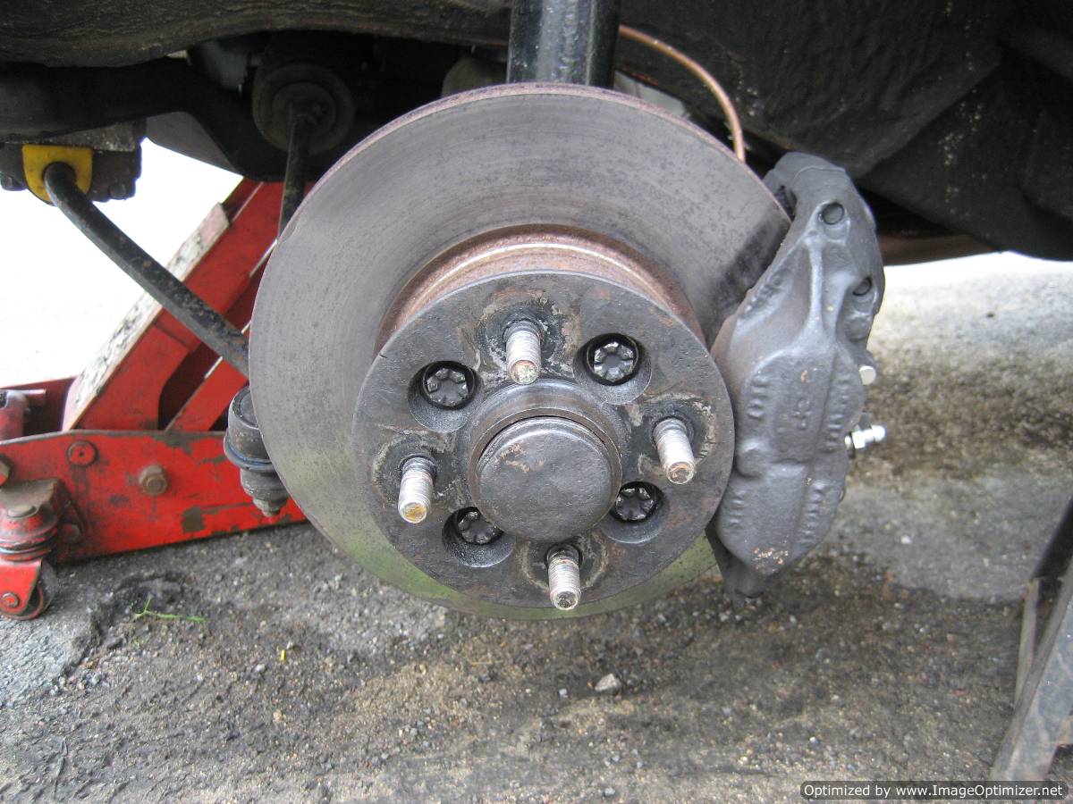 Russ's TR7 blog: 2011, Brakes and Wheels