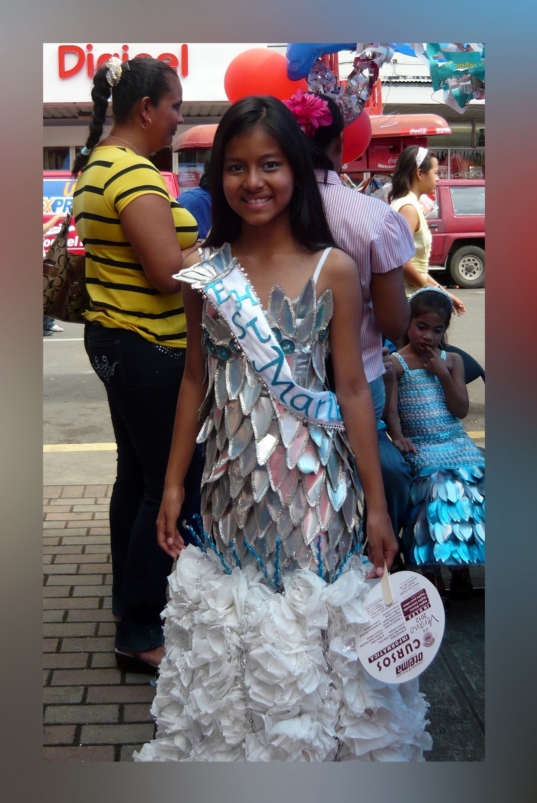 BIENVENIDOS: MODA RECICLABLE