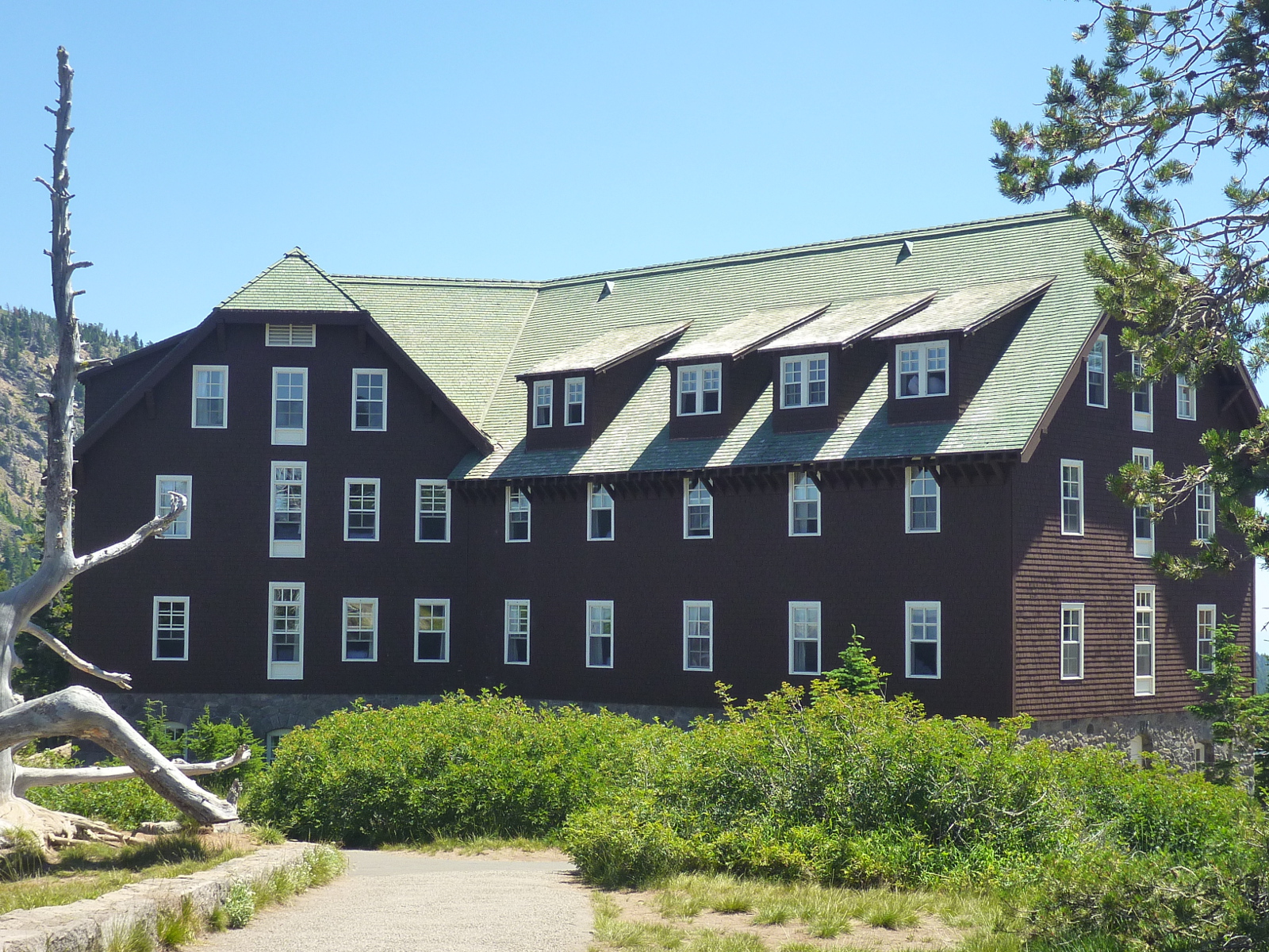 Trailing Ahead: Crater Lake Rim Village: strolls and trails