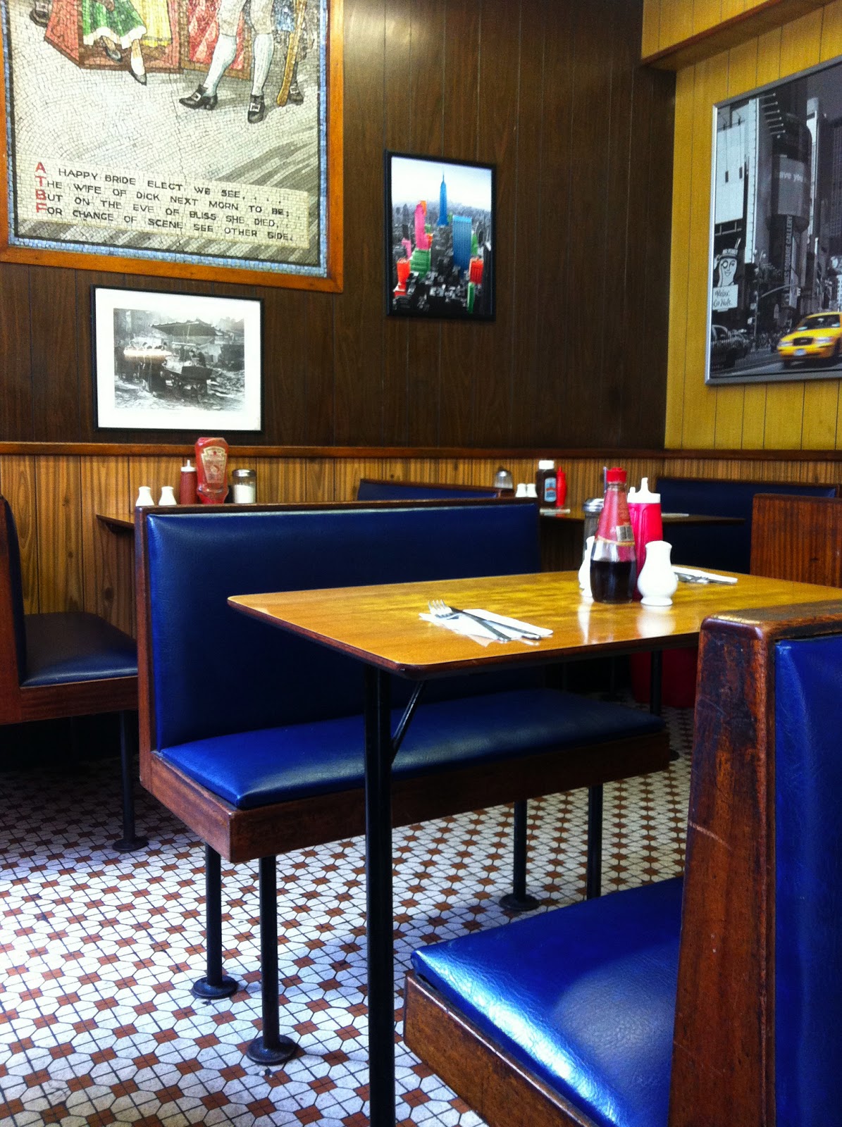 The Fry up Inspector: City Corner Snack Bar - London