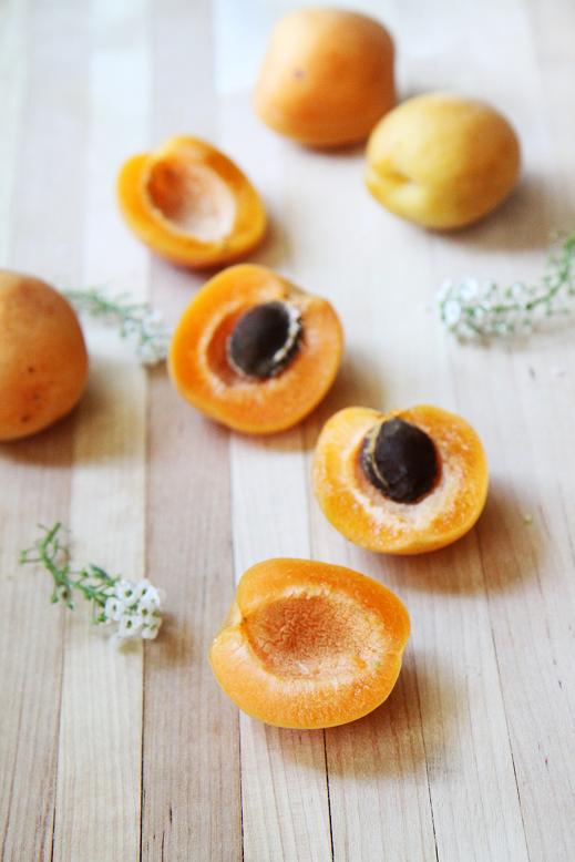 Gourmet Baking: Apricot and Matcha Tiramisu