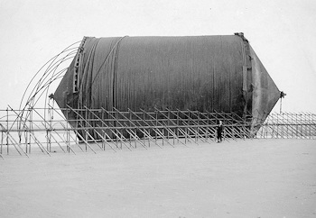 A figure painting therapy project.: PLUTO bungalows Greatstone, fuel ...