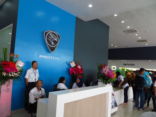 Motoring-Malaysia: Proton Launches Their First Newly Upgraded 4S ...