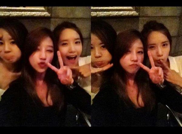By FT. Art: [Picture] Selca SNSD Yoona with Friend