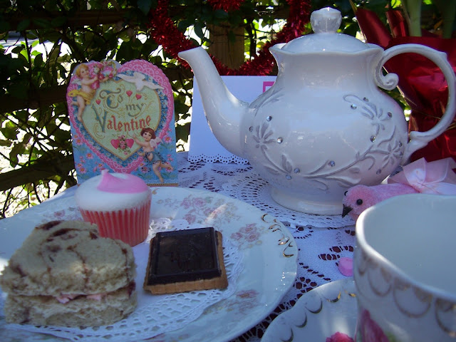 Two Cottages And Tea: Valentine Tea in Florida