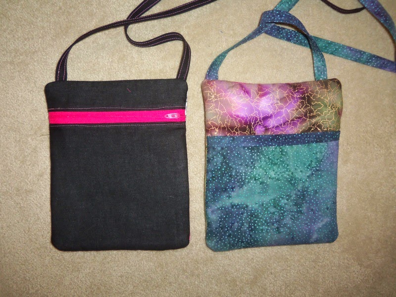 Purse Palooza :: Pattern Review : Lazy Girl Runaround Bag - Sew Sweetness