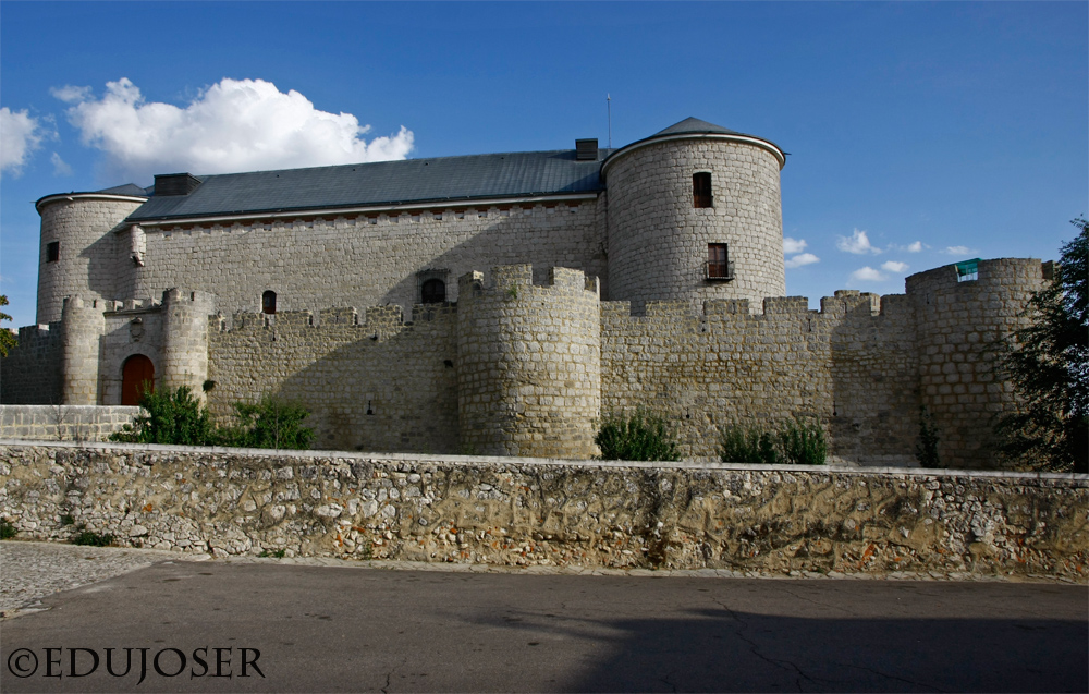 EDUJOSER: CASTILLO DE SIMANCAS (Valladolid)