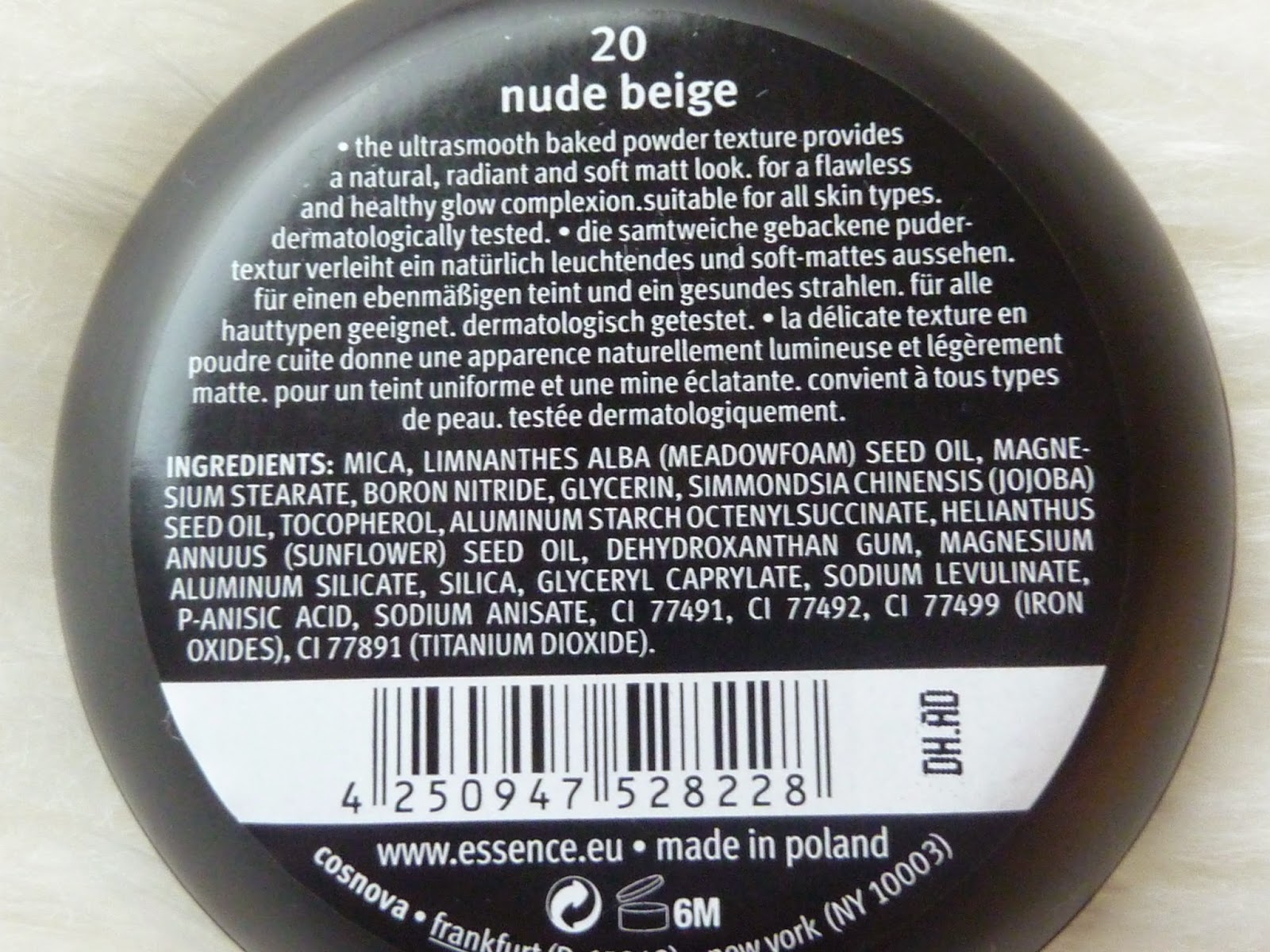 Meine Kosmetik: Essence Pure Nude Powder