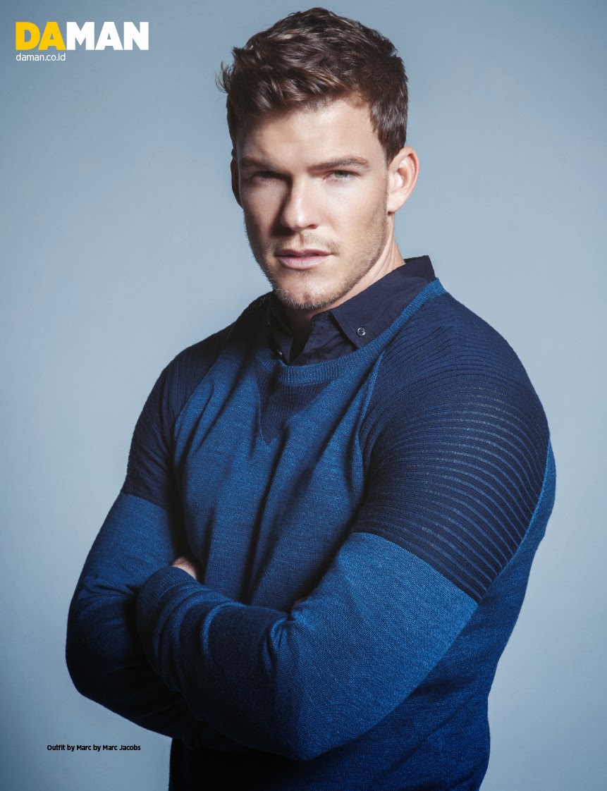 Alan Ritchson para DA MAN Magazine | Real or not real News