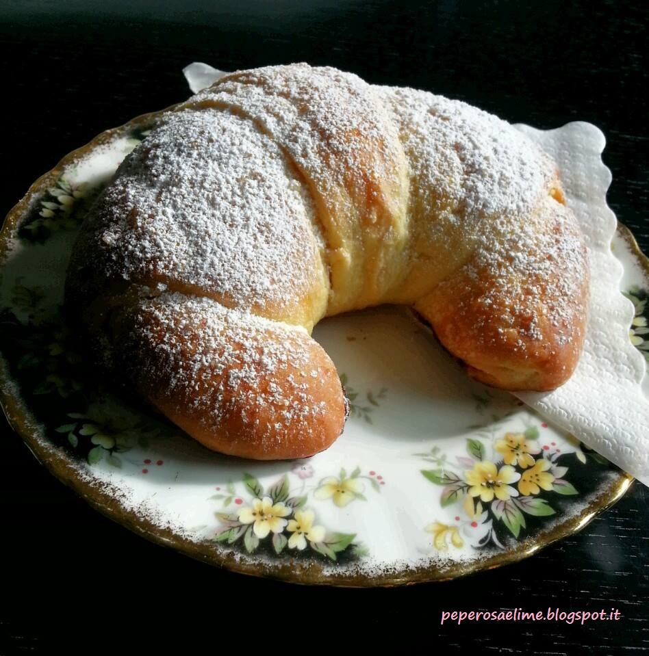 Cornetti di pasta brioche