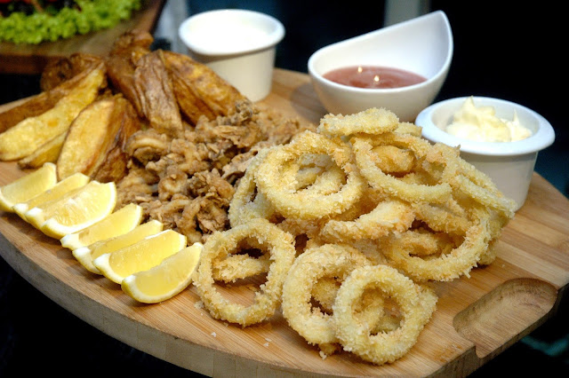 DUDE FOR FOOD: International Cuisine and Excellent Value at Hotel ...