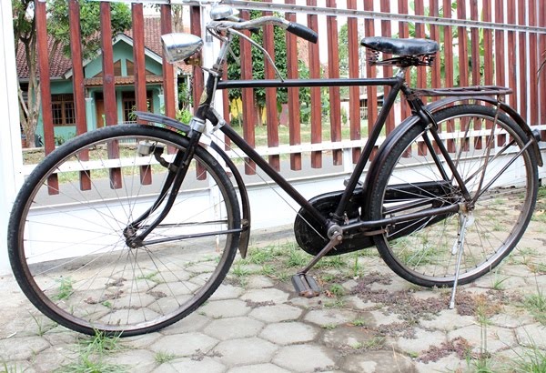31+ Gambar Sepeda Ontel Hitam Putih, Trend Saat Ini